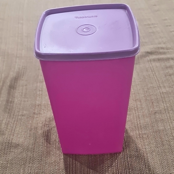 Tupperware | Kitchen | Vintage Tupperware Purple Freezer Container With ...
